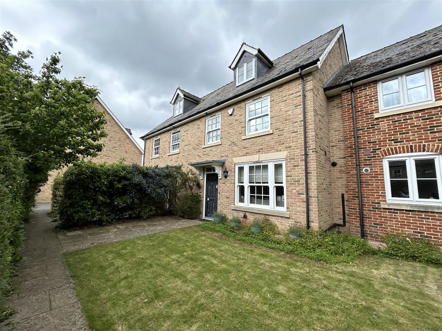 4 Bedroom for sale in Ely - Cheffins Ely Sales